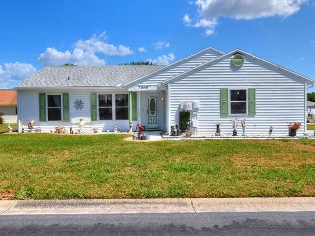 6009 Sanderling Dr, Lakeland, FL 33809