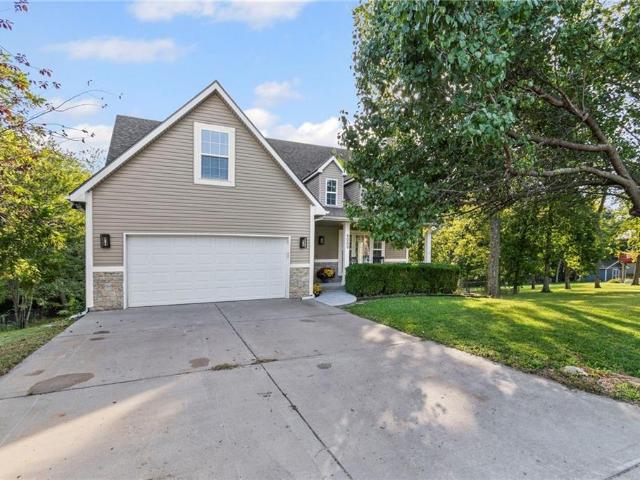 6009 Walnut Cove, Trimble, MO 64492 | MLS #2611 | Compass
