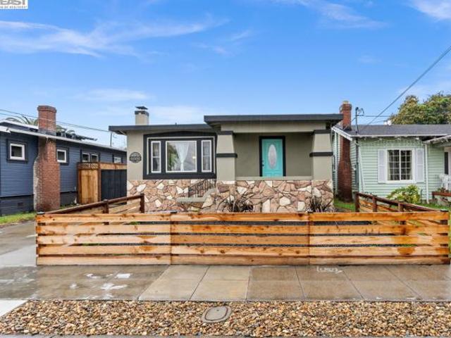 6000 Morse Dr, Oakland, CA 94605