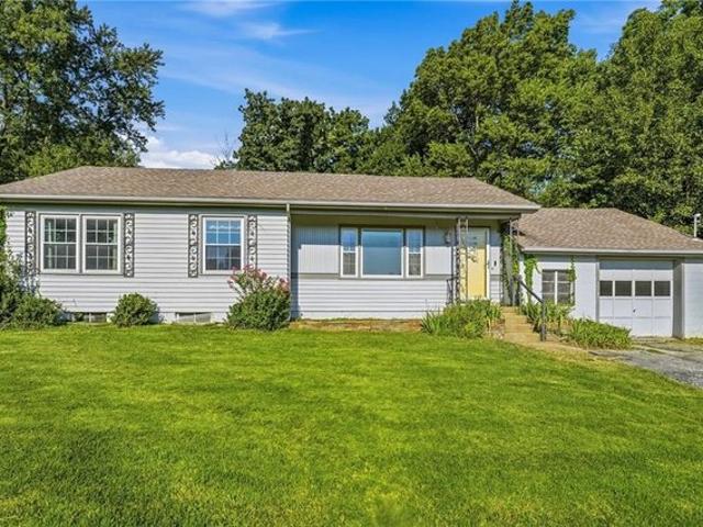6000 Arlington Ave, Kansas City, MO 64133