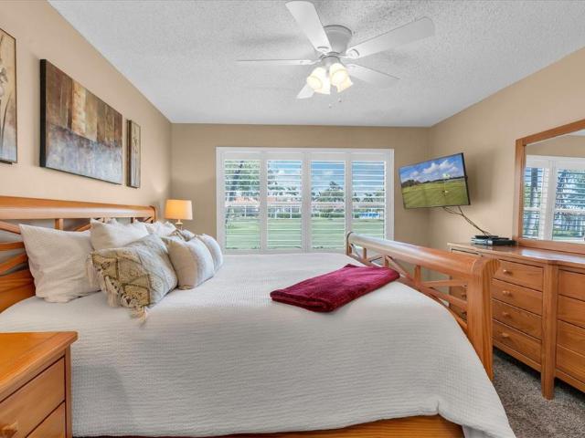 6000 Bahia Del Mar Cir, Unit 131, St. Petersburg, FL 33715 | MLS #TB8519