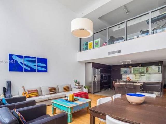6000 Collins Ave #507, Miami Beach, FL 33140