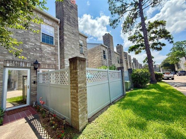 6000 Reims Rd Apt 3010, Houston, TX 77036