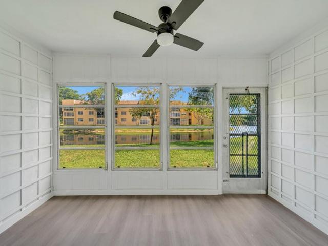 6001 NW 61st Ave Apt 112, Tamarac, FL 33319