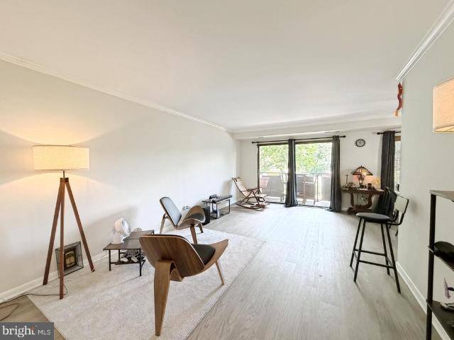 6001 Arlington Boulevard # 310