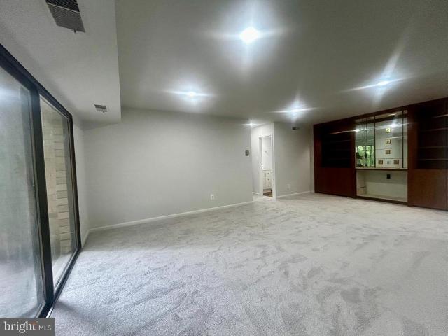 6001 Arlington Boulevard # 423