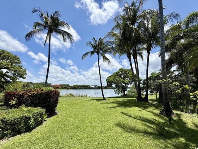 6001 Le Lac Rd, Boca Raton, FL 33496