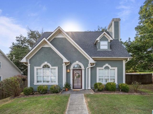 6001 Russet Meadows Dr, Helena, AL 35244