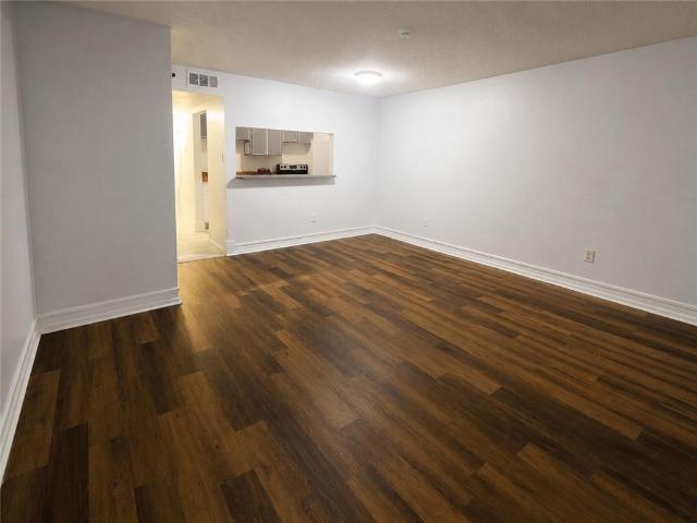 6001 07 Tullis Drive
