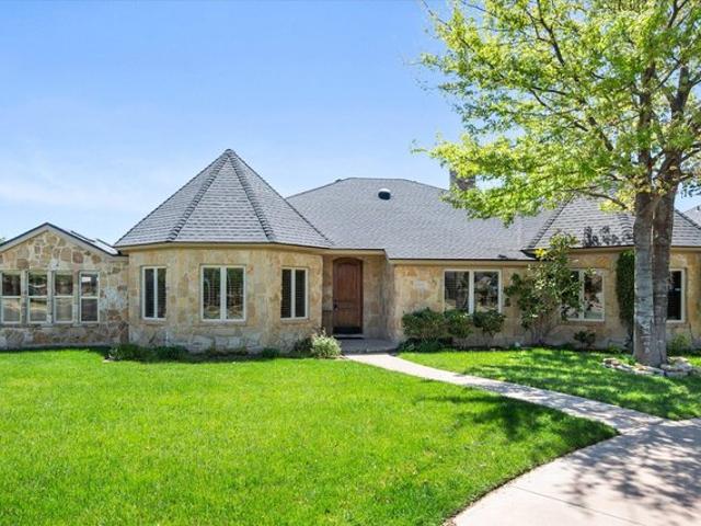 6001 88th St, Lubbock, TX 79424