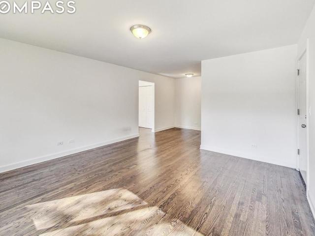 6002 N Winthrop Ave 301, Chicago, IL