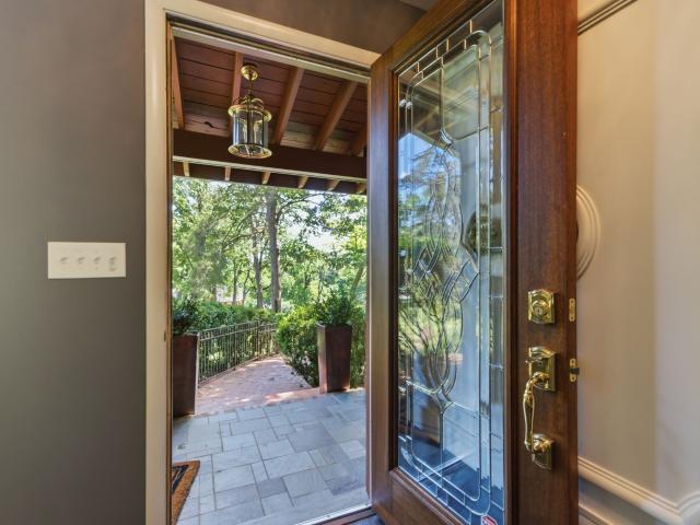 6002 Hickory Valley Rd