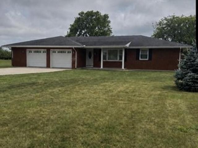 6002 Seaman Rd, Oregon, OH 43616