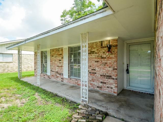 6002 Verdome Lane