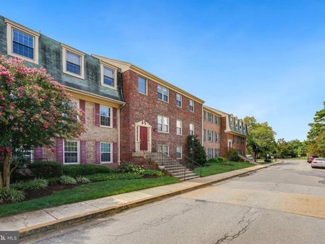 6002 Westchester Park Dr Unit 6002, College Park, MD 20740
