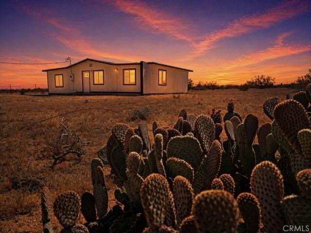 60033 Sespe St, Landers, CA 92285