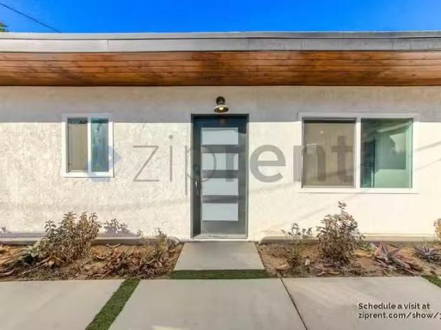 60039640 3937 Redwood Ave