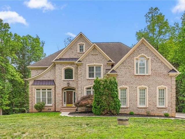 6003 Morganshire Dr, Summerfield, NC 27358