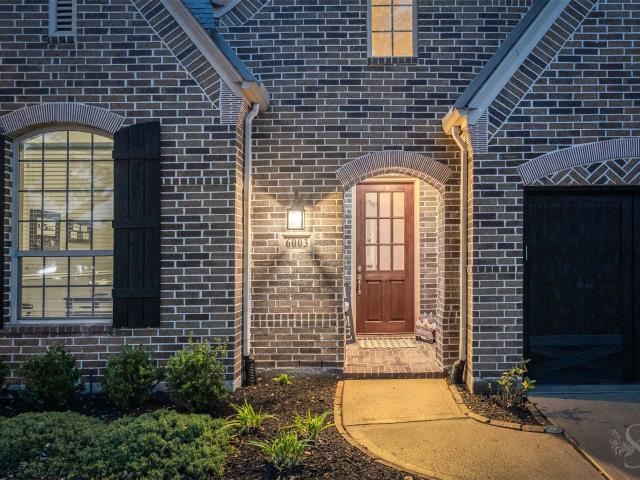 6003 Hedgepark Drive