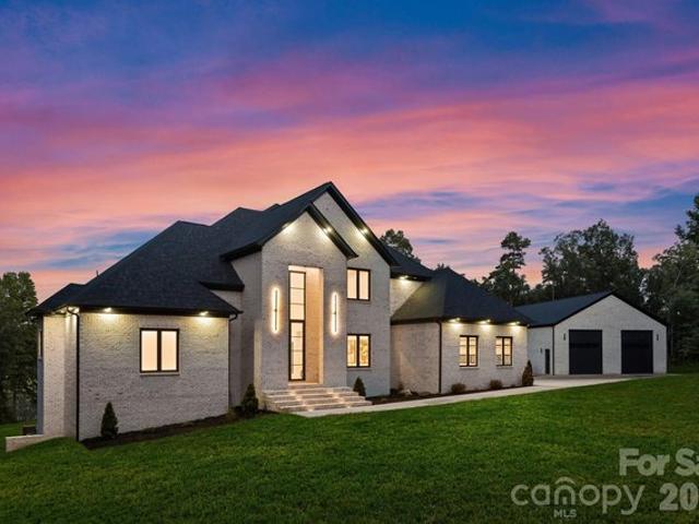 6003 Israel Dr, Concord, NC 28025