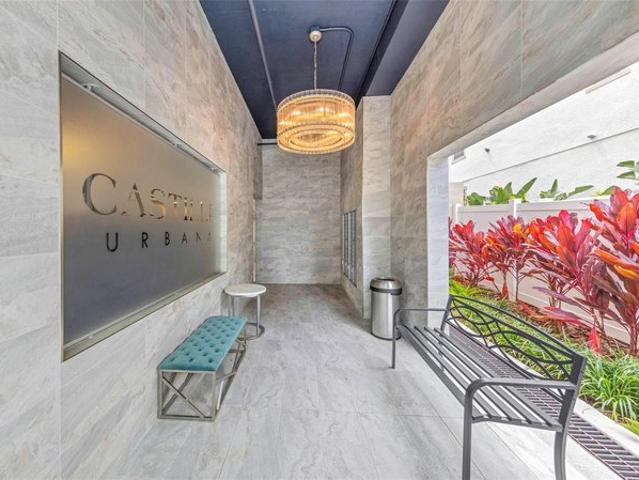 600 3rd Ave S Unit 305, Saint Petersburg, FL 33701