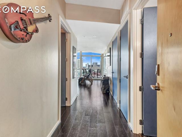 600 12th Ave S 1509, Nashville, TN
