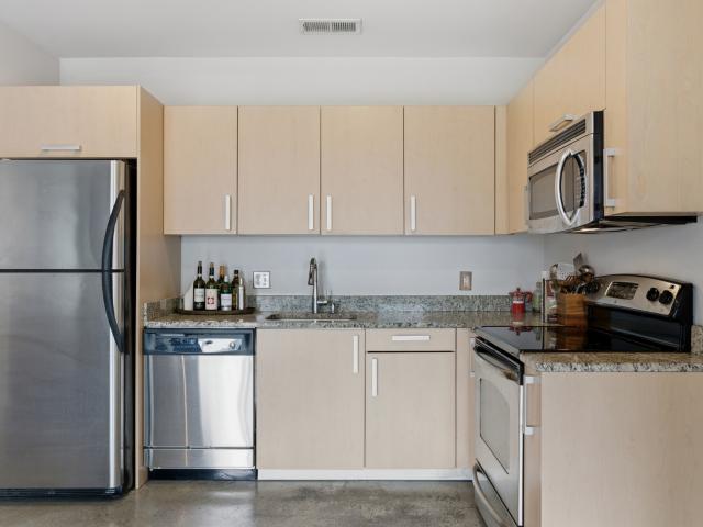 600 12th Ave S Apt 430