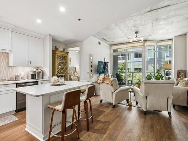 600 12th Ave S Apt 513, Nashville, TN 37203