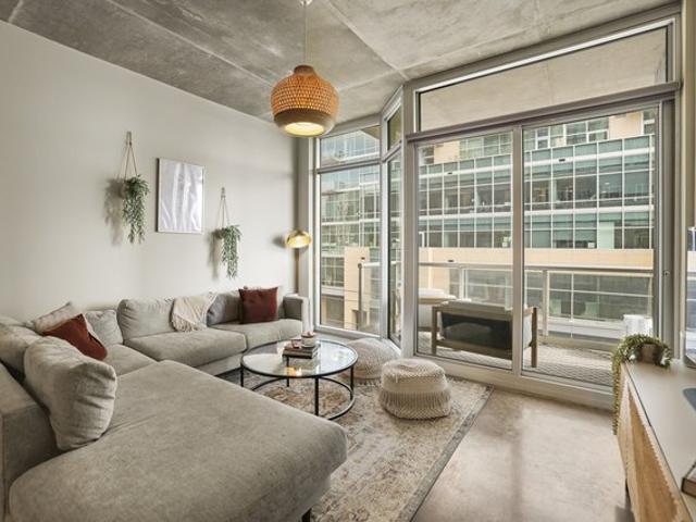600 12th Ave S Apt 620, Nashville, TN 37203