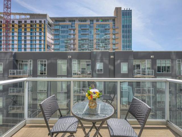 600 12th Ave S Apt 803, Nashville, TN 37203