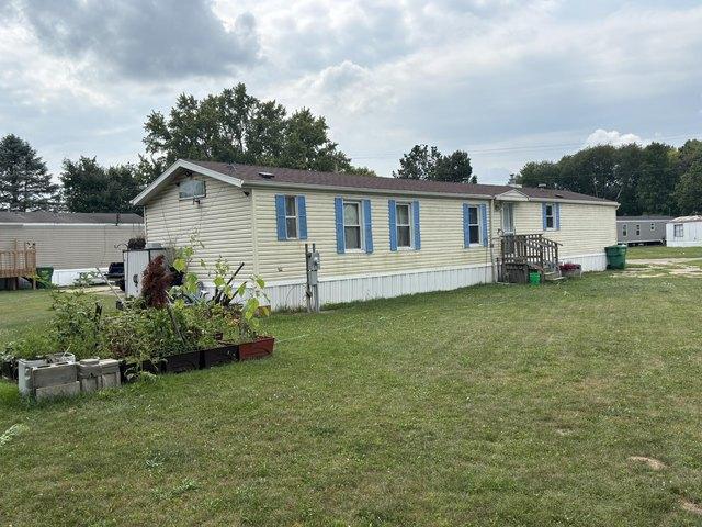 600 14th St, Three Rivers, MI 49093