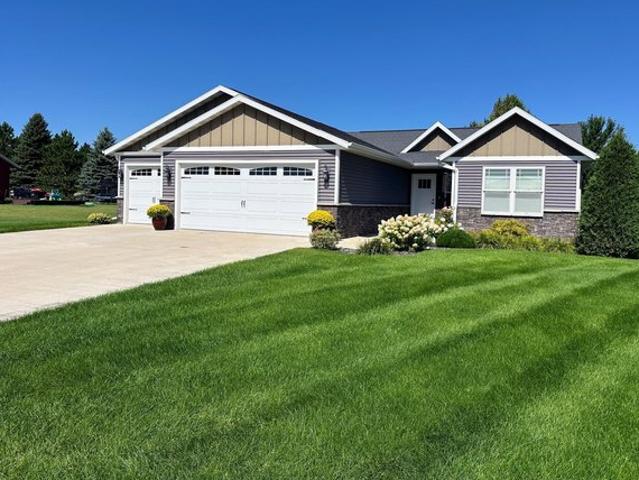 600 14th St NW, Perham, MN 56573