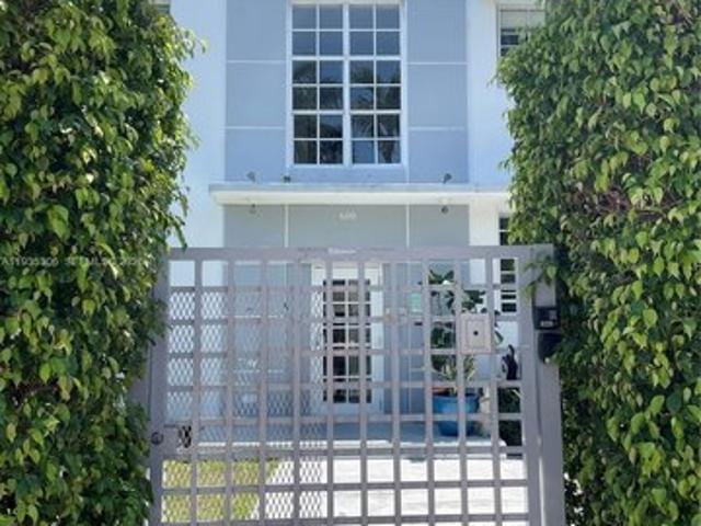 600 15th St Apt 10, Miami Beach, FL 33139
