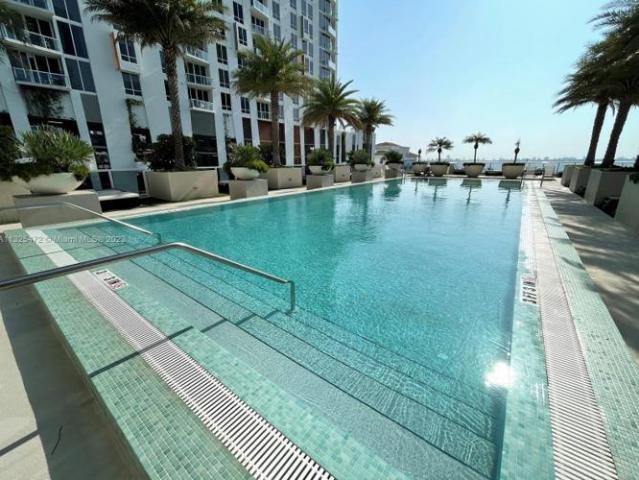 600 27th St NE #1802, Miami, FL 33137