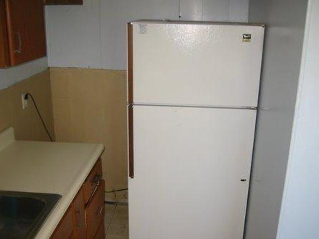 $600 / 2br 2 bedroom highland ave raymond st