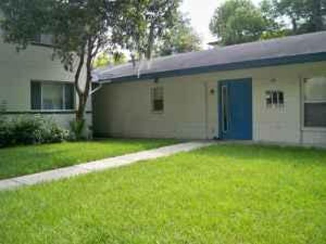 $600 / 2br 2BR 1BA Apt Behind Leonardos 1234 Sw 1st Avenue # A
