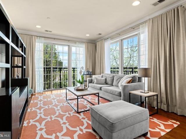 600 Commodore Ct Unit 2628, Philadelphia, PA 19146