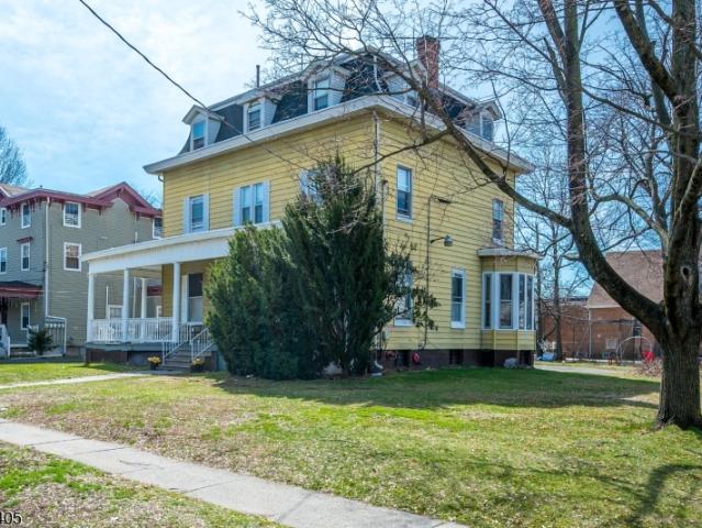 600 Central Ave
