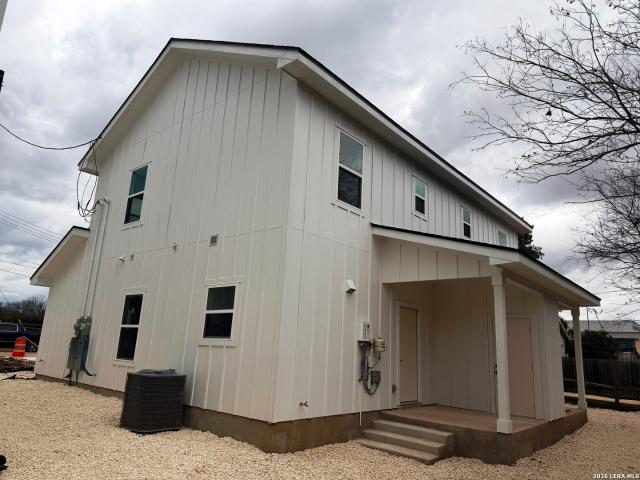 600 A 10th, Bandera, TX 78003 | MLS #1938