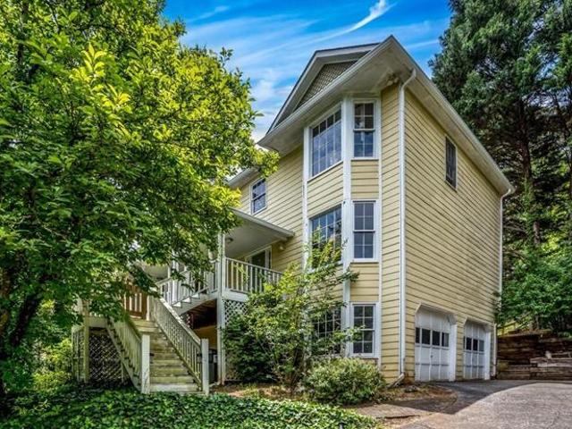 600 Adam Cir, Woodstock, GA 30188