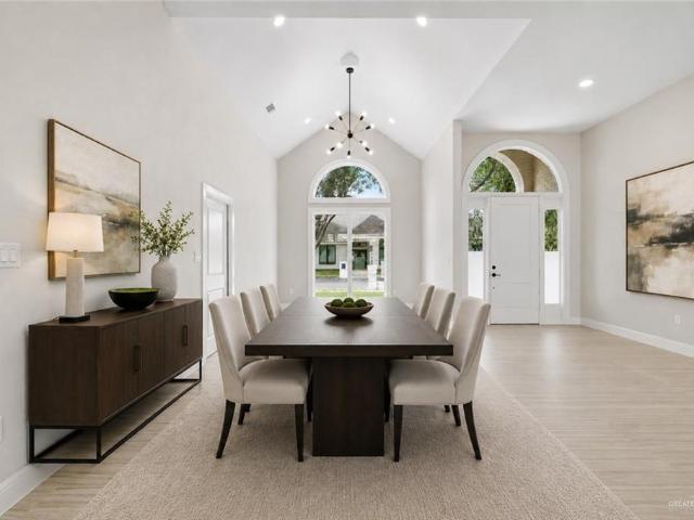 600 Bluebird Avenue