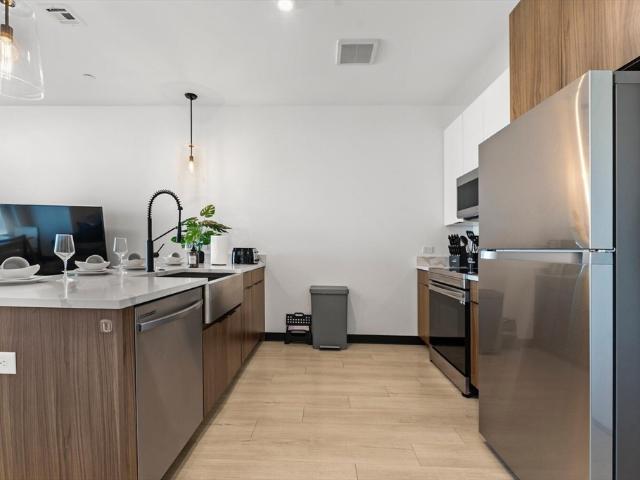 600 Broadway, Unit 607, Chelsea, MA 02150 | MLS #73489 | Compass
