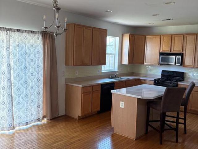 600 Bushytail Court