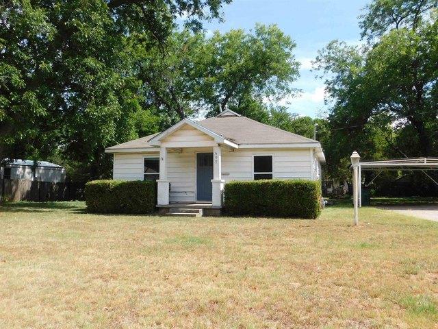 600 Glendale St, Burkburnett, TX 76354