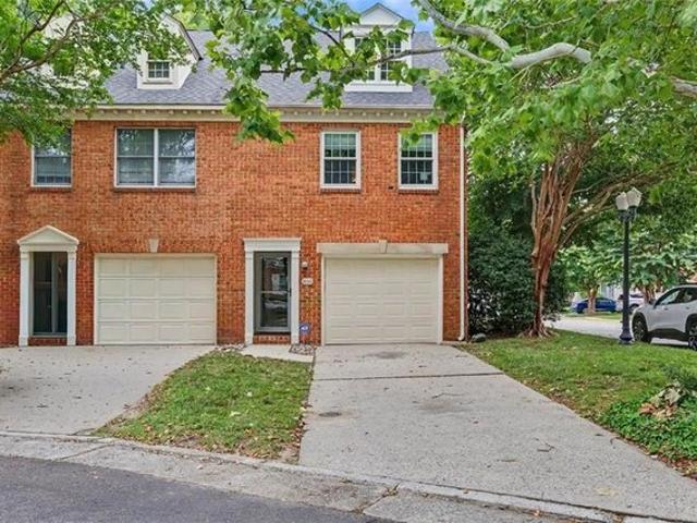 600 Guy Ln, Newport News, VA 23602