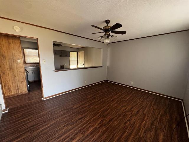 600 E 5th Street
