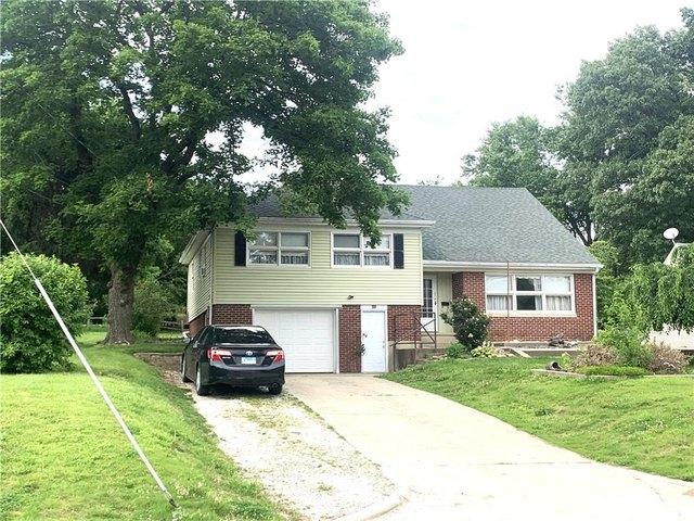 600 E 6th St, Pana, IL 62557