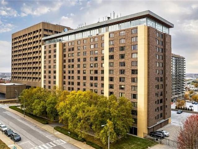 600 E 8th St Apt 5N, Kansas City, MO 64106