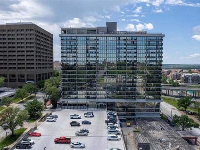 600 E Admiral Blvd Unit 408, Kansas City, MO 64106