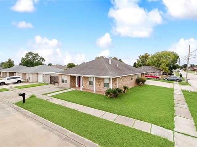600 E Josephine St, Chalmette, LA 70043 | MLS #2549